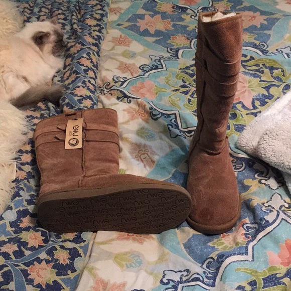 Emu | Shoes | Emu Boots Almost Perfect Condition | Poshmark
